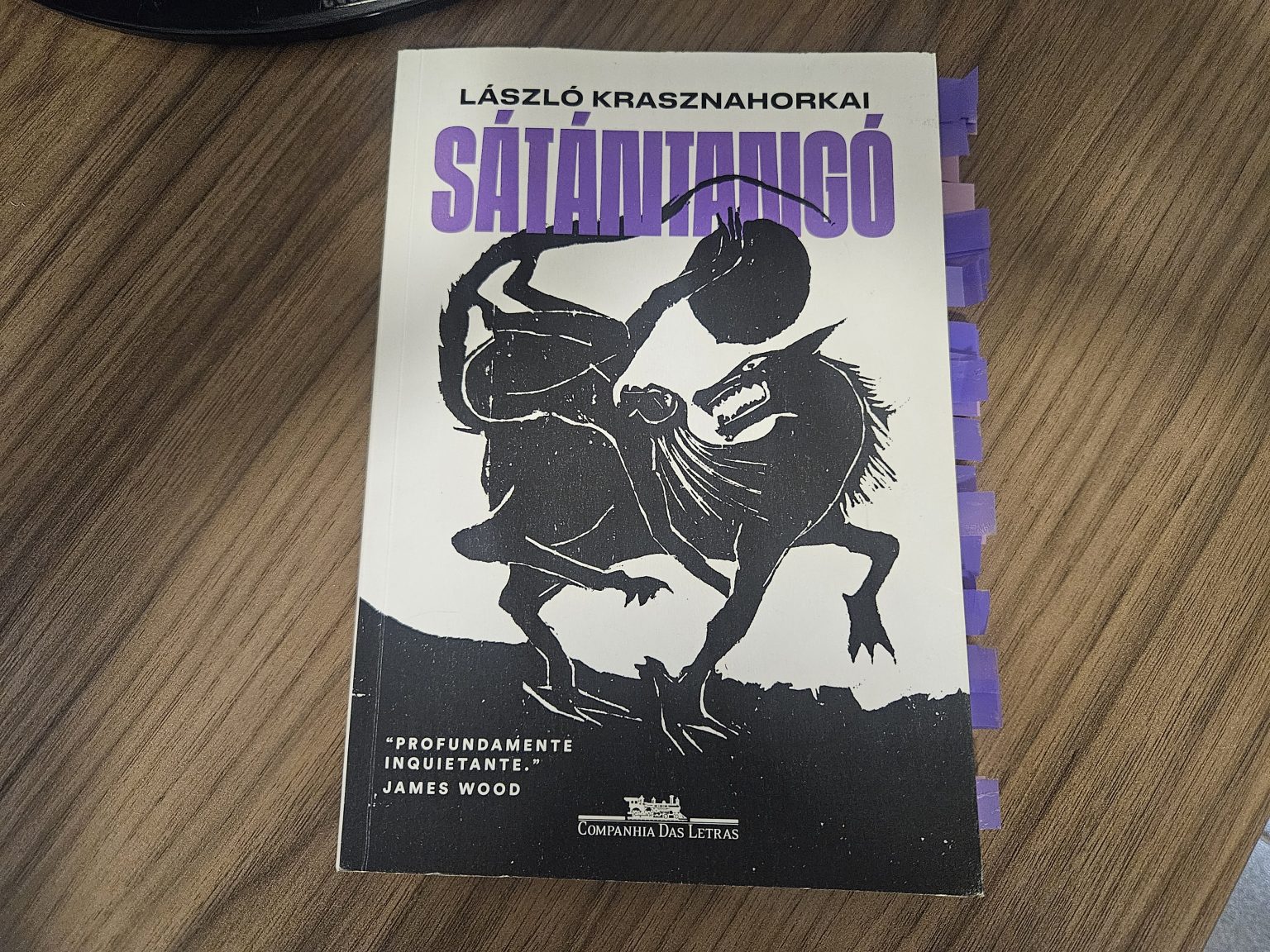 “Satántangó” – László Krasznahorkai | noitesbrancas.com.br